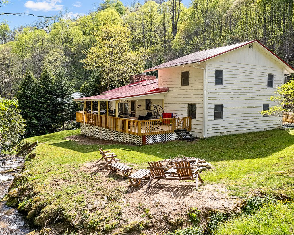Red Deer Lodge Vacation Rental Maggie Mountain Vacations
